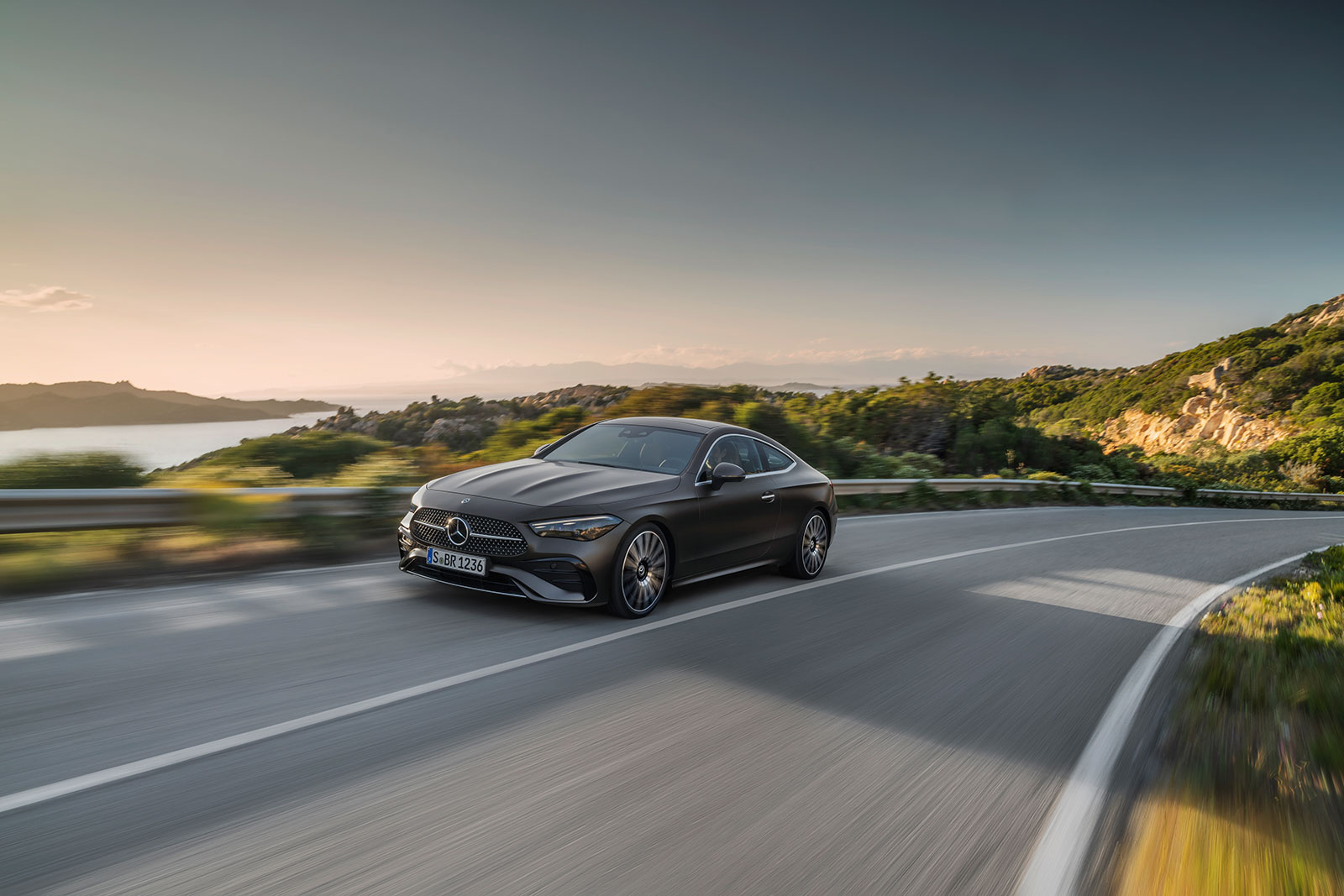 Mercedes CLE Coupé: Eine beeindruckende Symbiose aus C- und E-Klasse ...